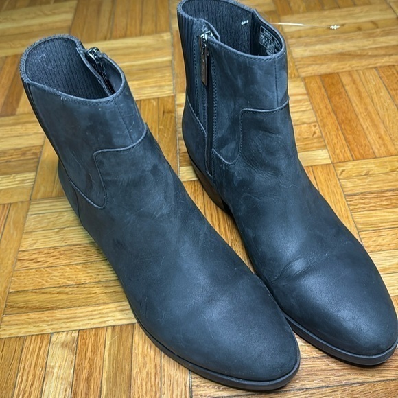 Vionic | Shoes | Womens Vionic Black Waterproof 65 Boots | Poshmark